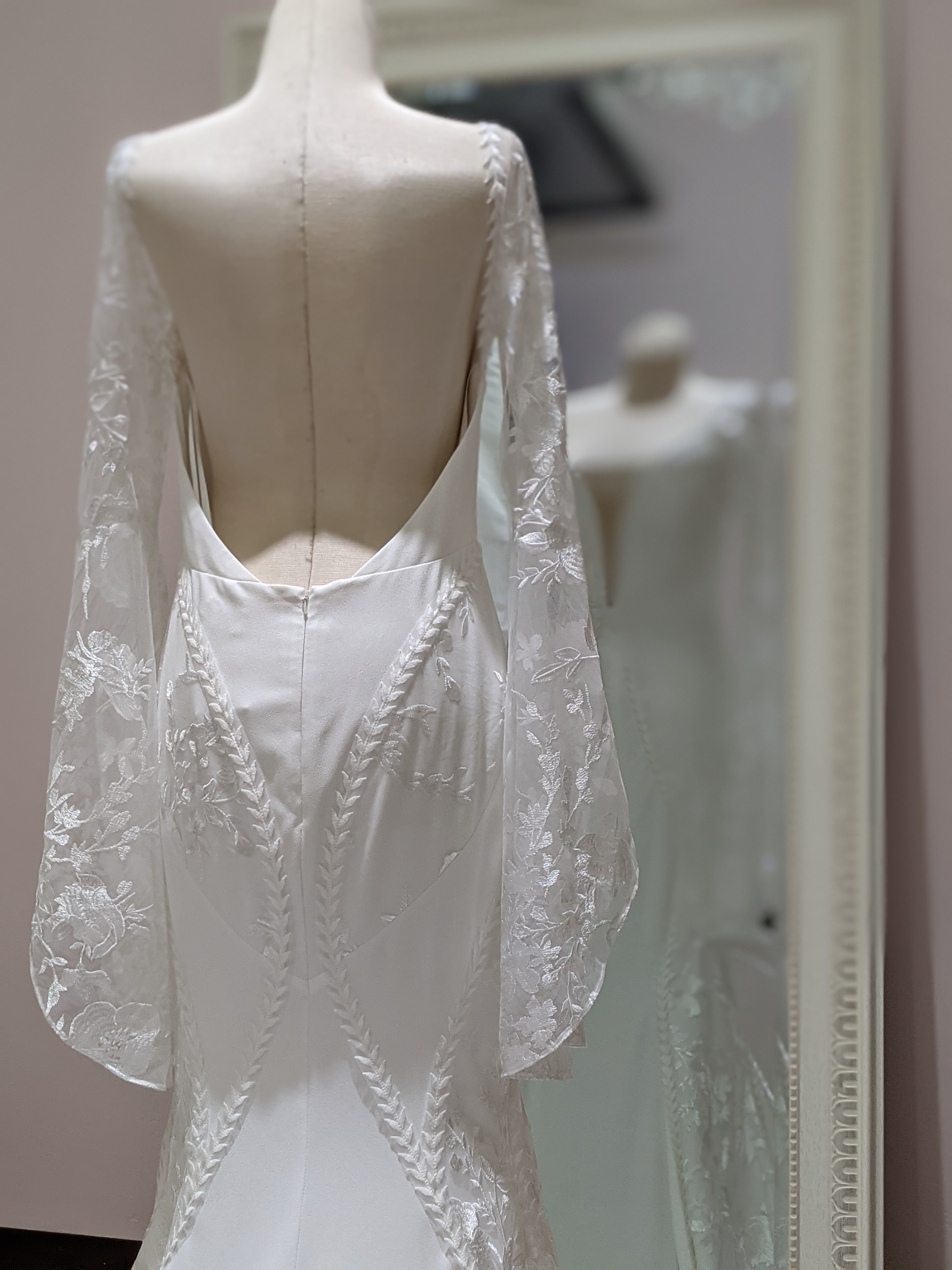 2021 Weddings – Wedding dress tailoring • Wedding dress Redesign • Bustles