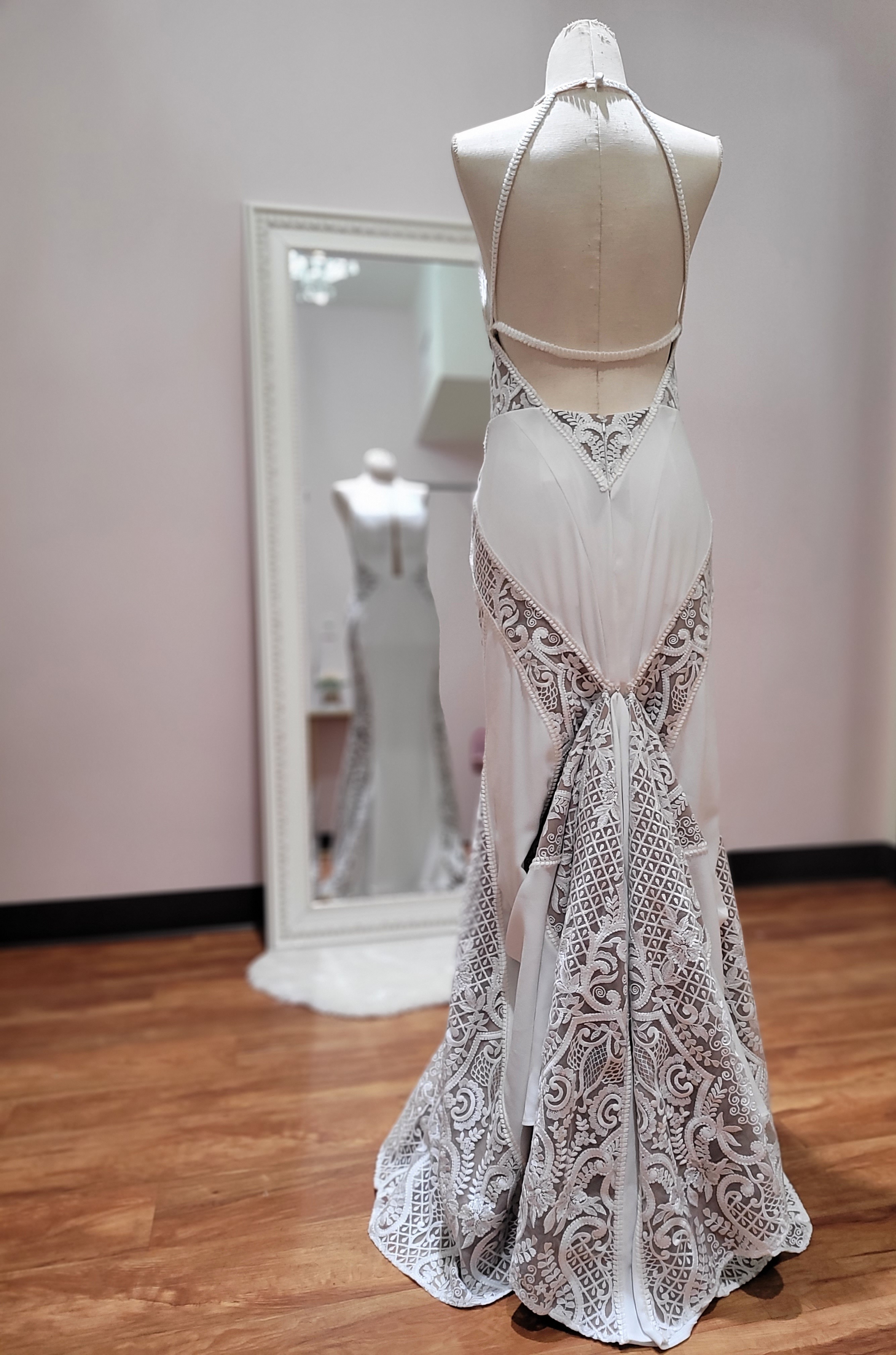 American Bustle – Wedding dress tailoring • Wedding dress Redesign ...